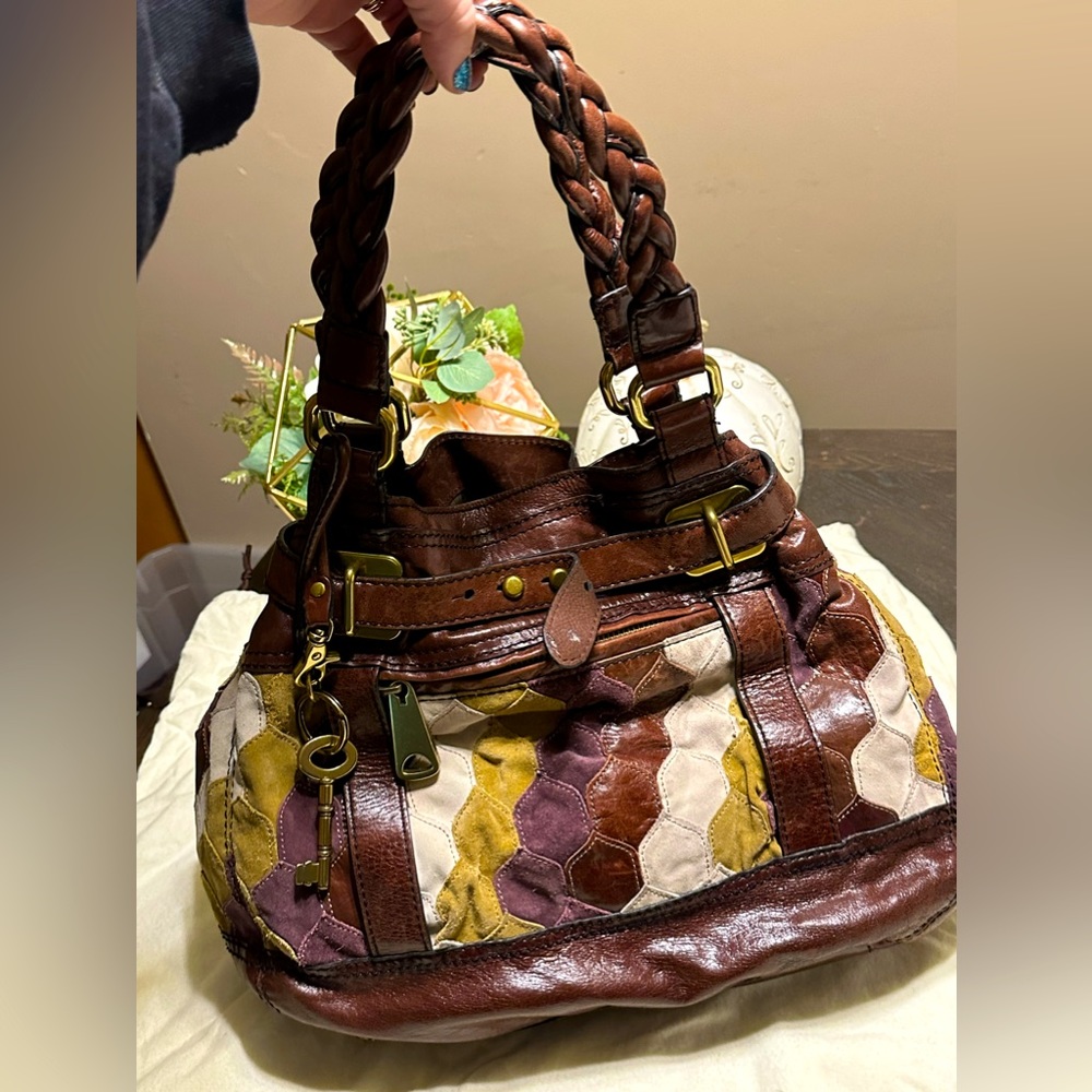 Take A Look About Fifty Four Fossil Purse